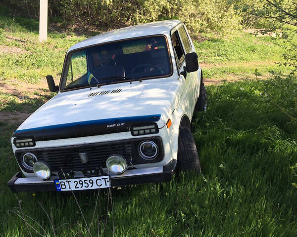 Купить ВАЗ / Lada 2121 Нива 1988 в Херсоне: 2600$ | ВАЗ 2121 Нива на Automoto.ua (099)24406xx